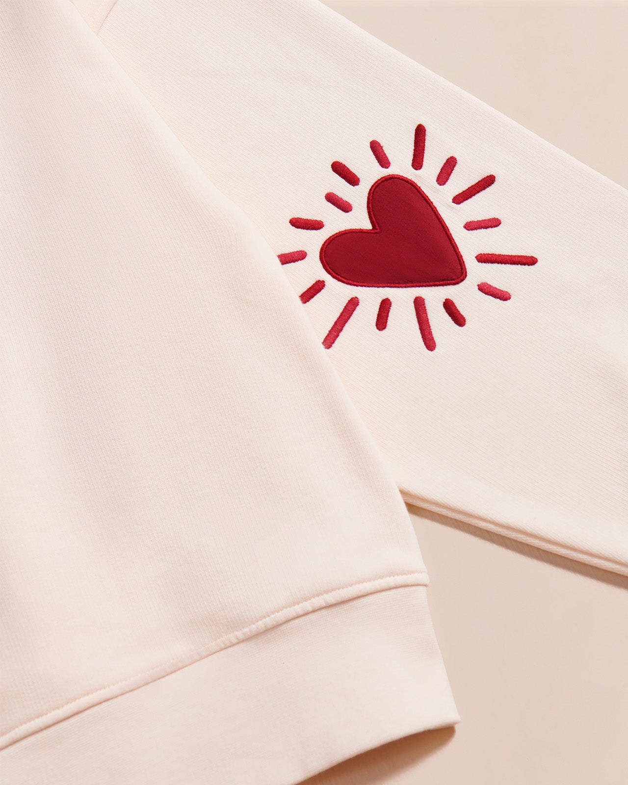 Le duo de sweats Coeur solaire avec coudières - crème – émoi émoi