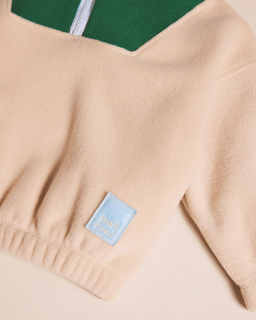 Le sweat Sun en polaire recyclée et col zippé - latte – émoi émoi